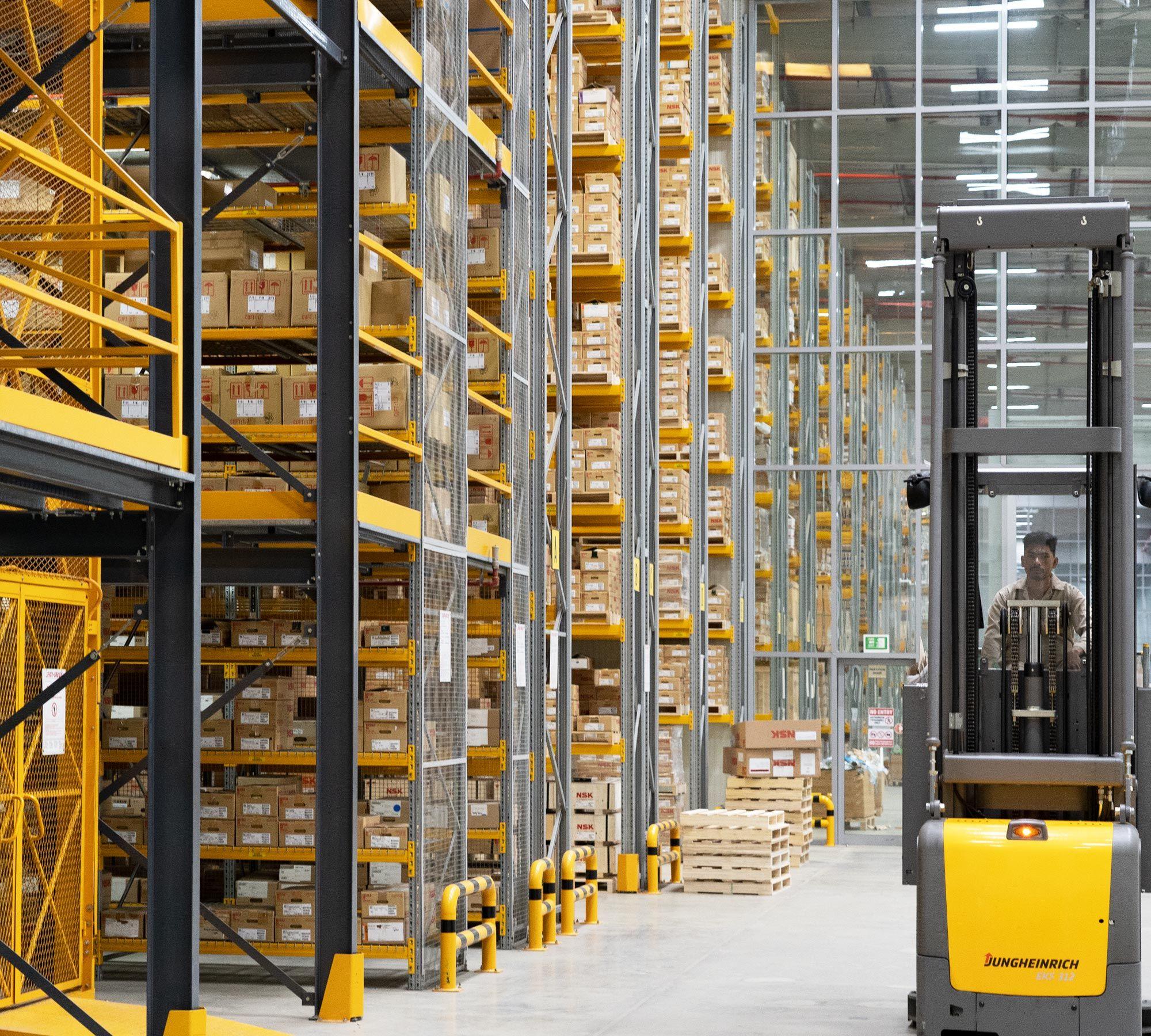 Logistics Service | Rolman